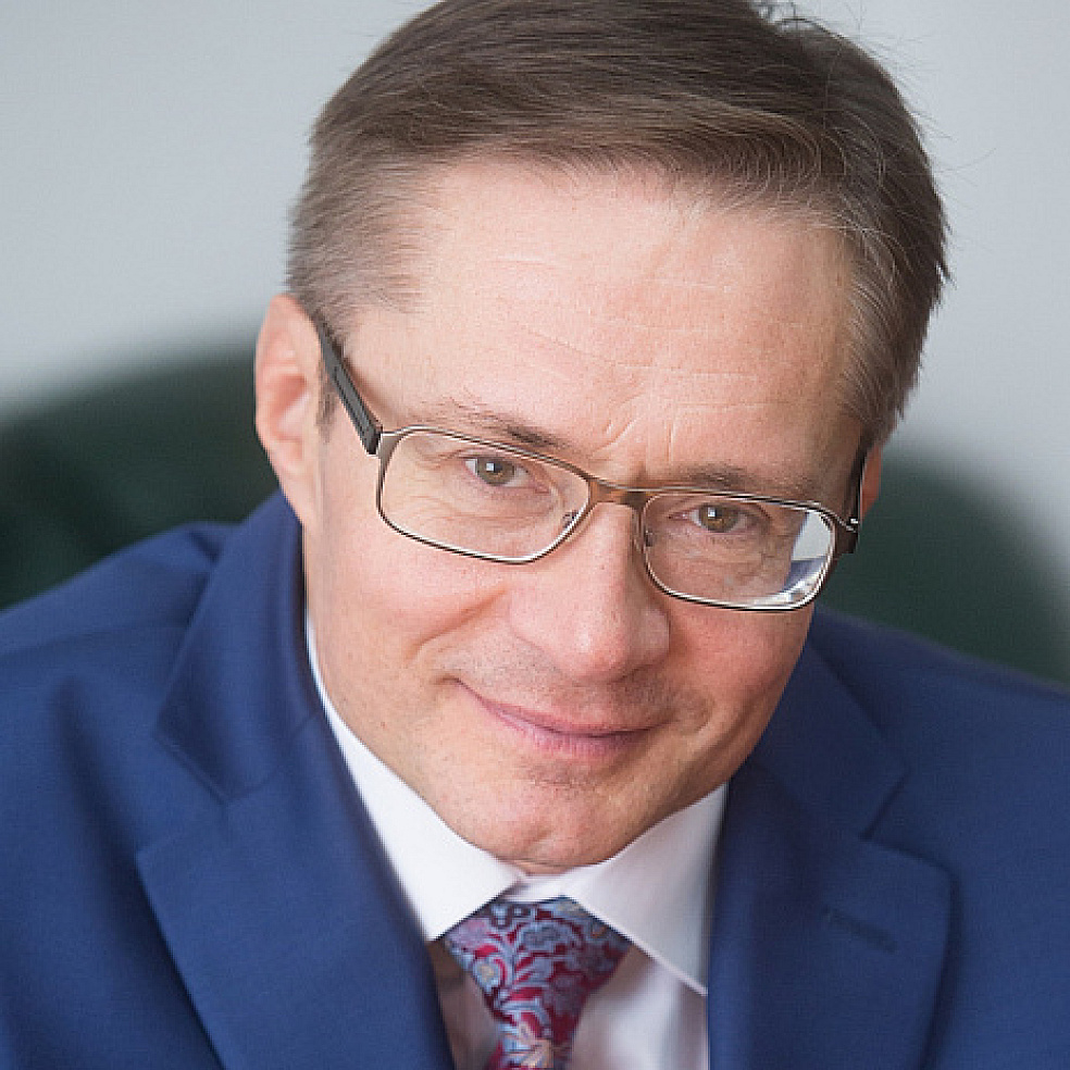 Анатолій Пешко – Публічний канал WE.UA@akademik-peshko